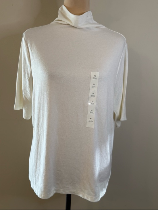 Banana Republic Factory | Tops | Banana Republic Factory Soft Luxe ...